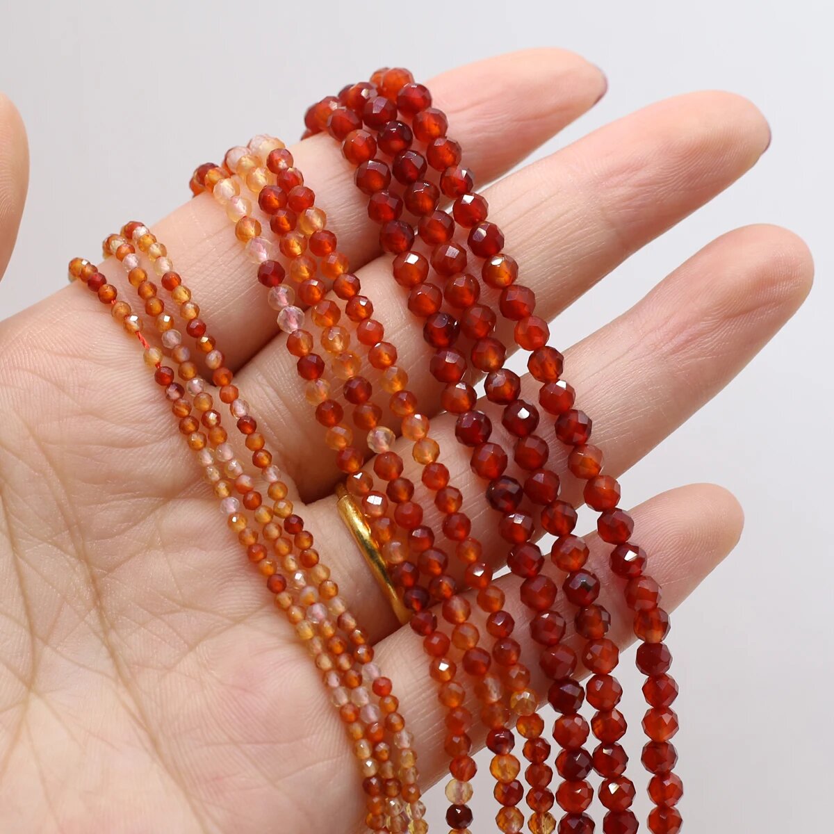 Бусы из рубина 38 см 3 мм, Red Agate