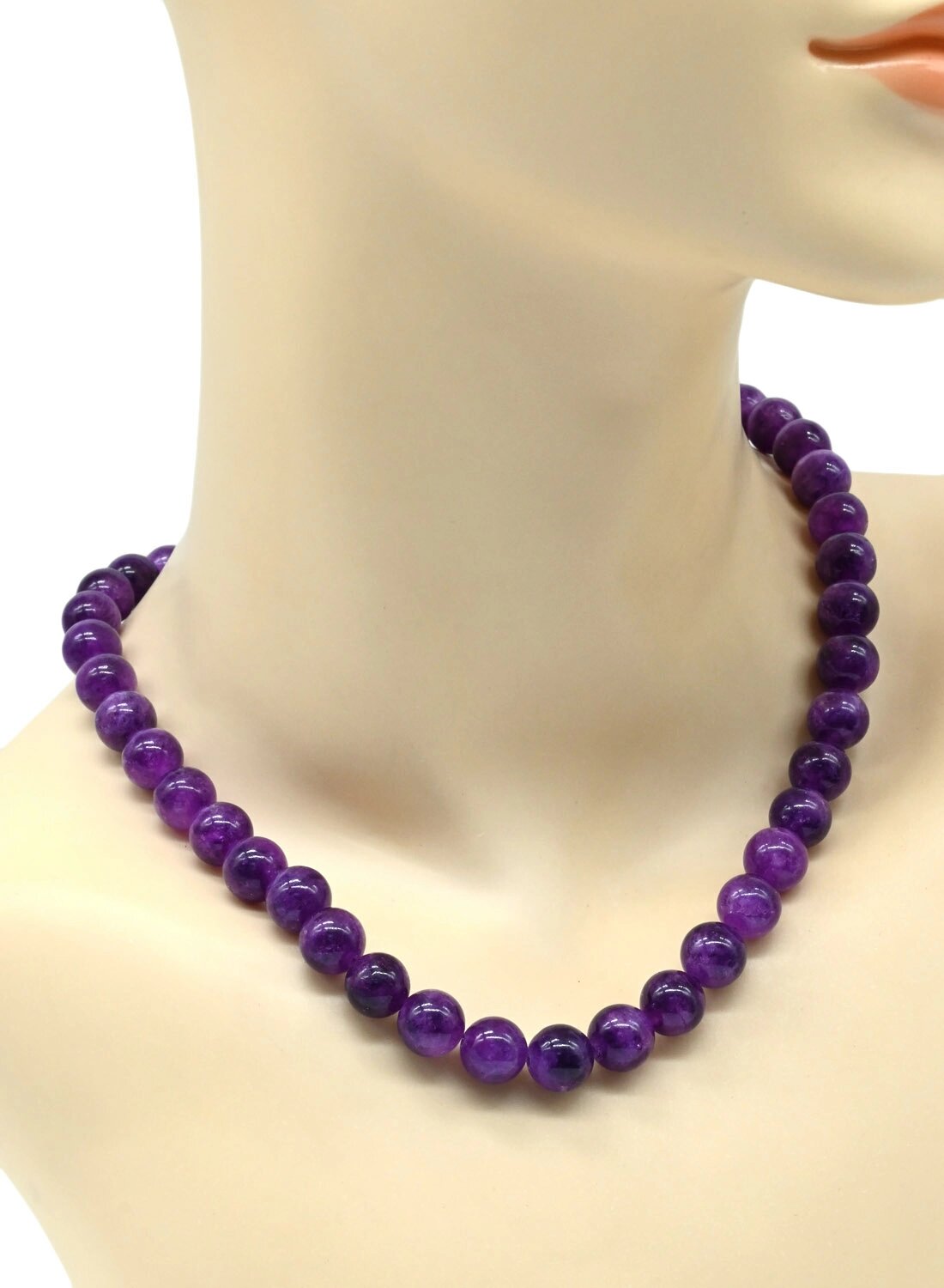 Бусы, кальцит