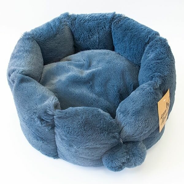 Лежанка Кот Лукас Маффин, 40х40х20 см, искусственный мех, цвет серо-голубой