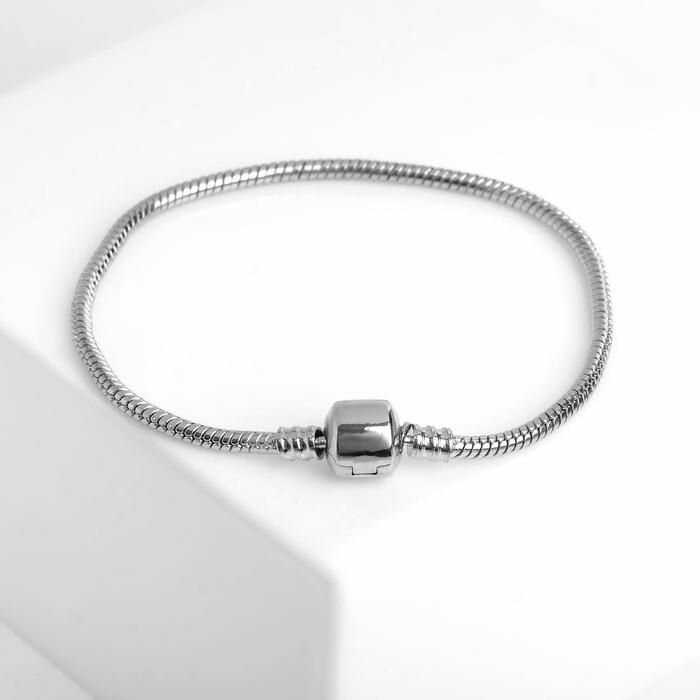 Основа для браслета Queen fair "Бусинка", цвет серебро, 20 см (MBF001-1)