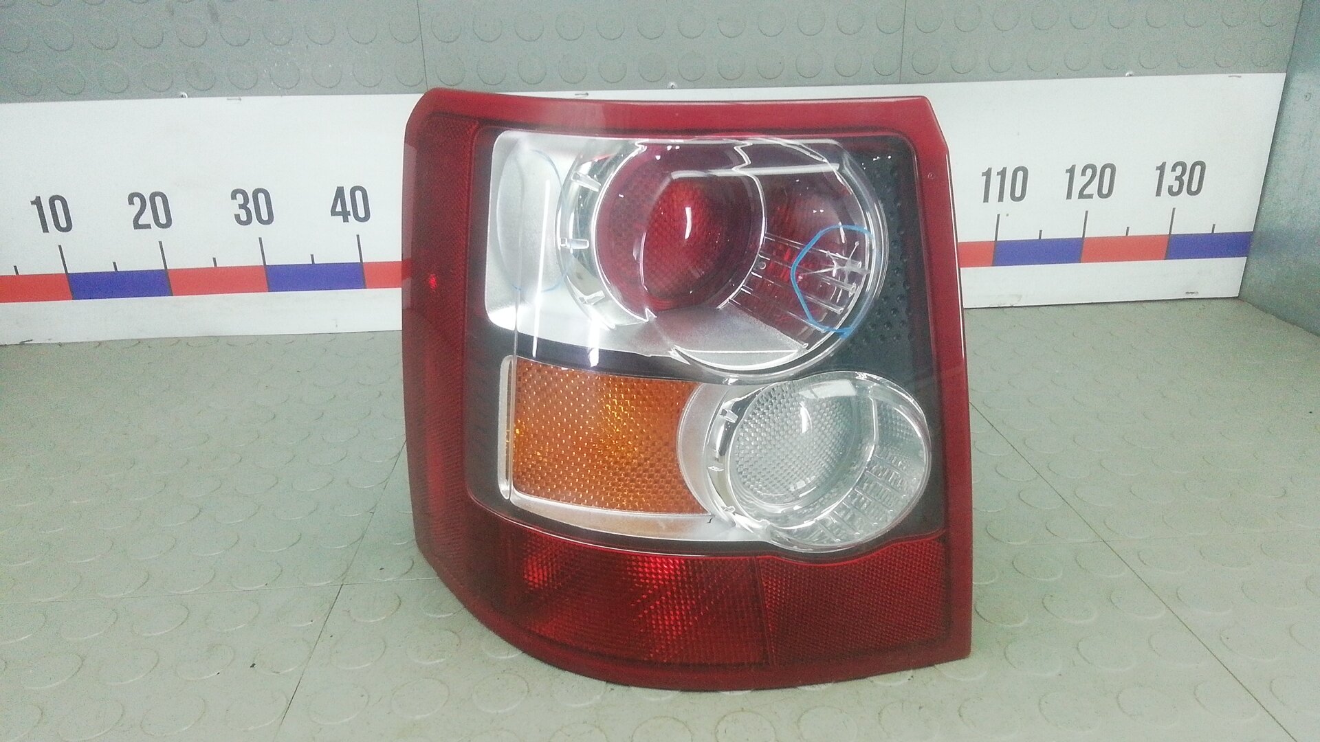 Фонарь задний левый LAND ROVER RANGE ROVER SPORT, Номер XFB500430