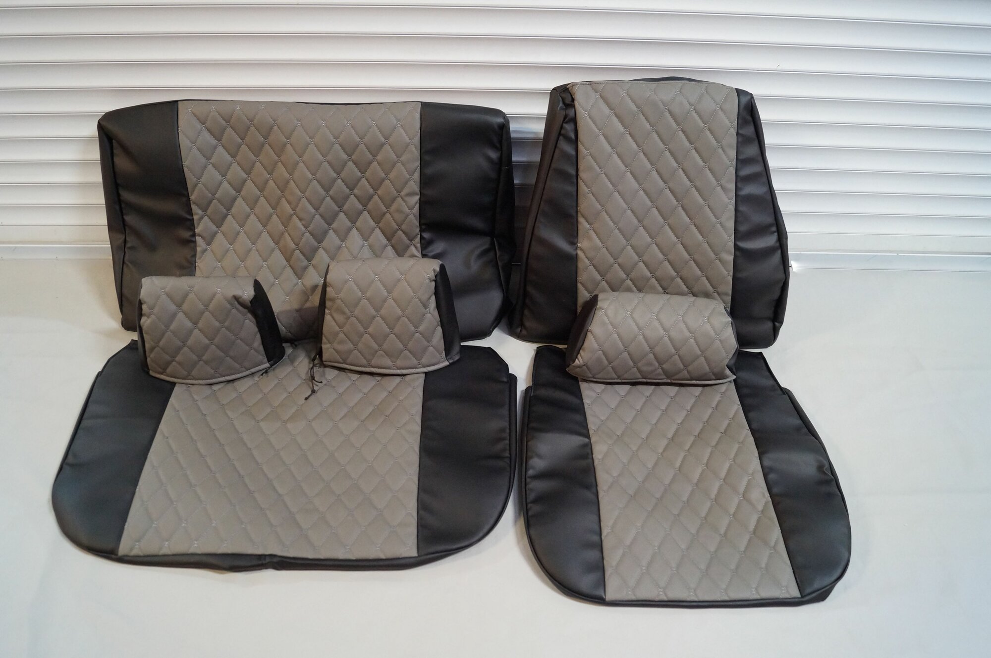 Чехлы на сиденья для автомобилей ГНекст, серый