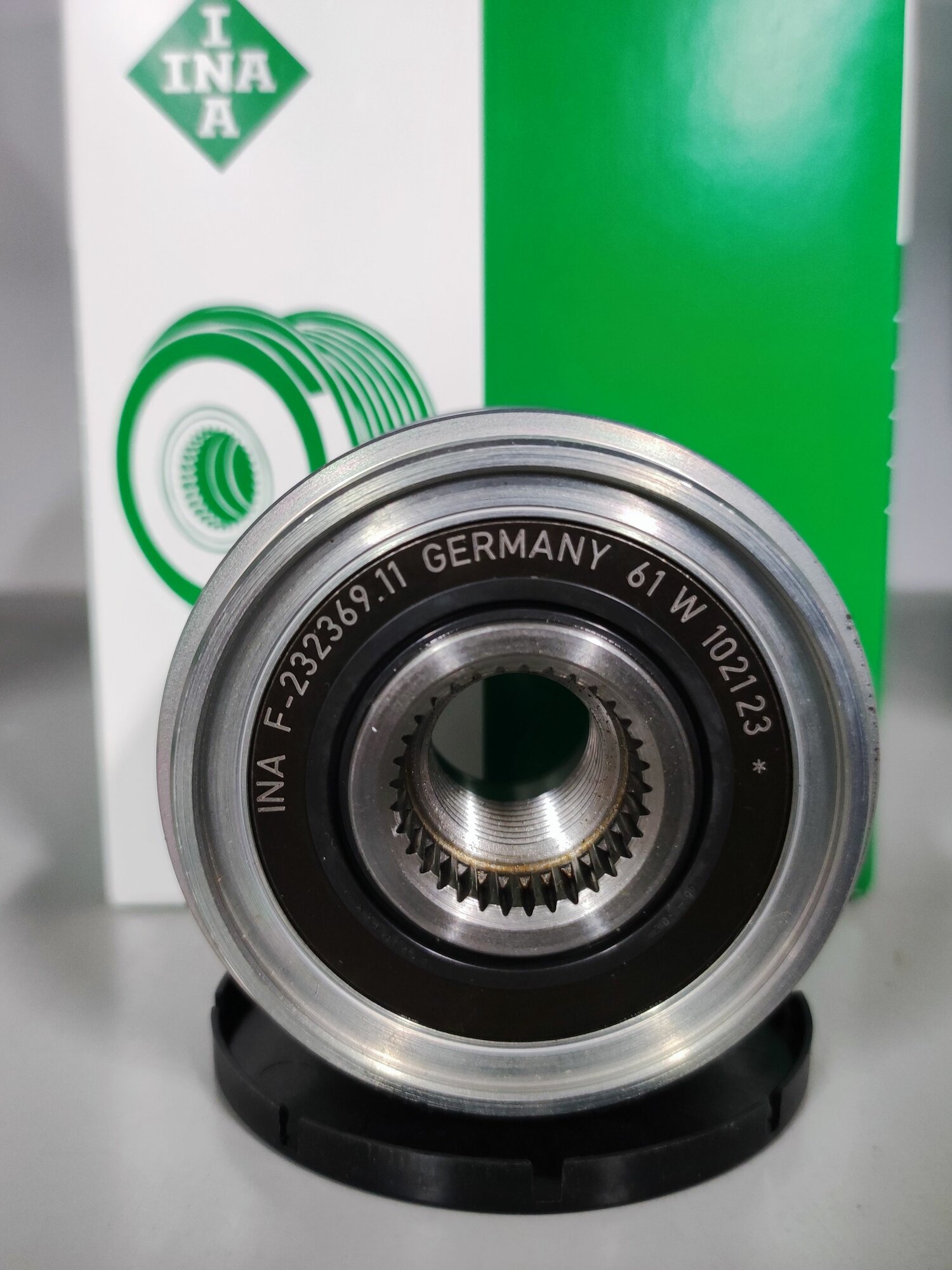 Обгонная муфта генератора INA 535017910 F-232369.09/.11