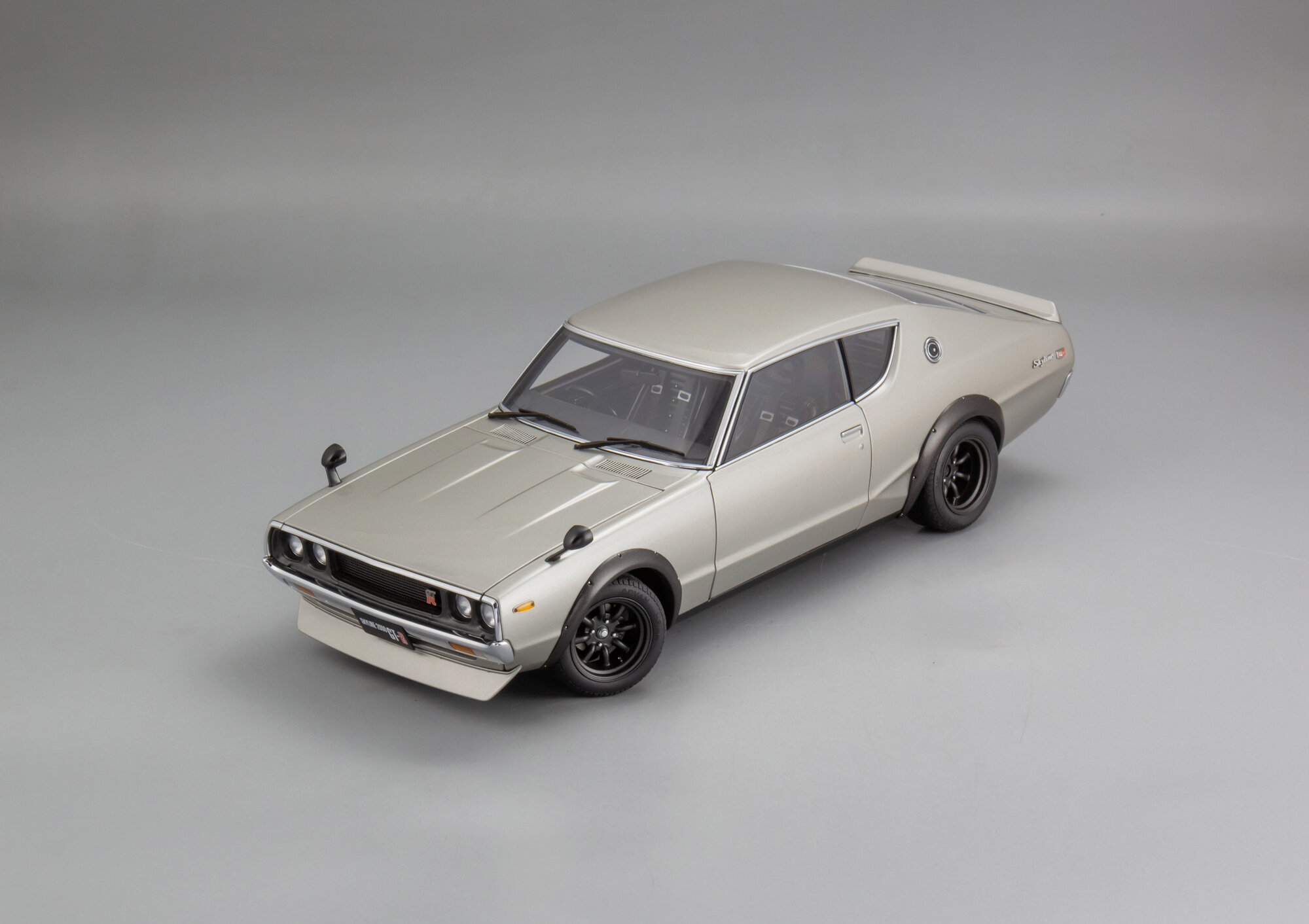 1:18 Nissan Skyline 2000 GT-R (KPGC110) Tuned version, RS Watanabe wheel, Коллекционная масштабная модель от AUTOart