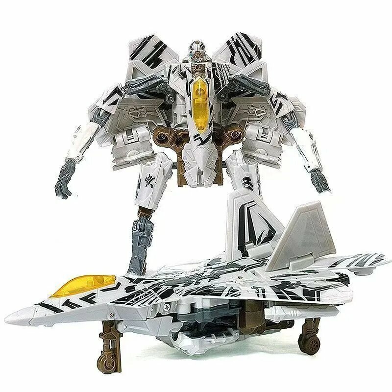 Коллекционная модель трансформера Hasbro/Takara Tomy. Transformers. Starscream/Старскрим. (SS06)