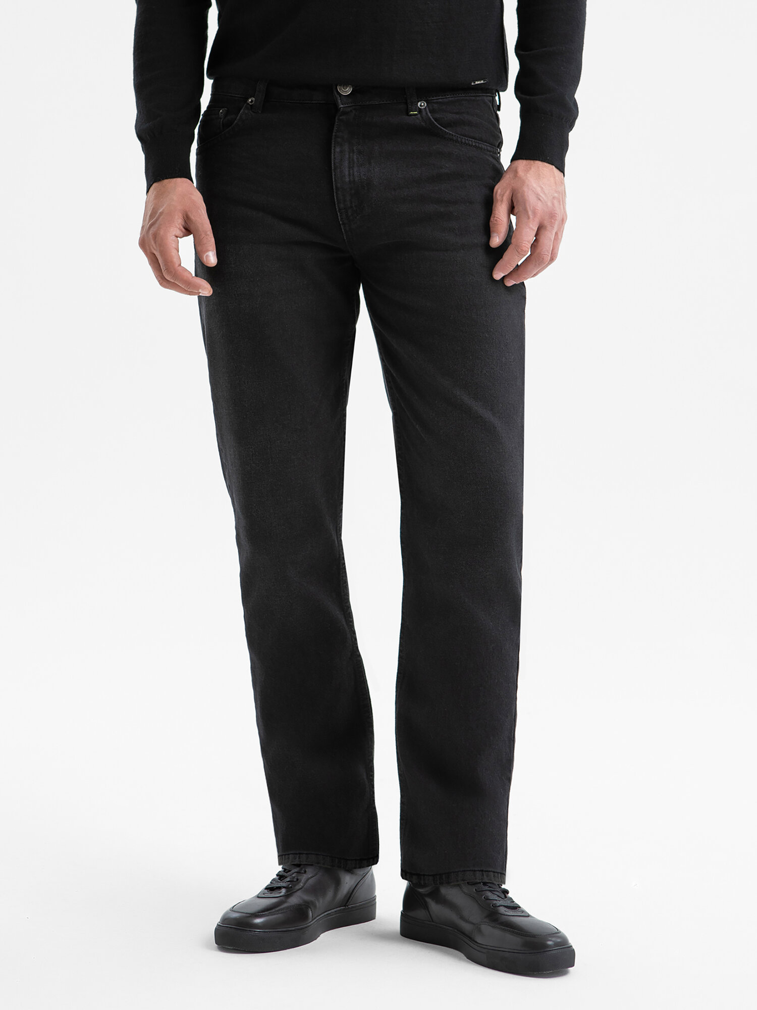 Джинсы классические 