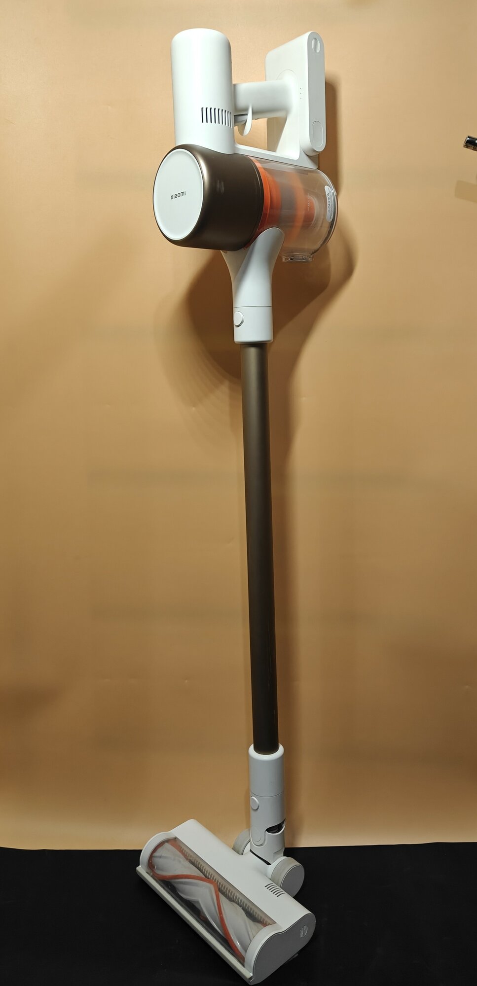 Пылесос вертикальный Xiaomi Vacuum Cleaner G10 Plus Белый