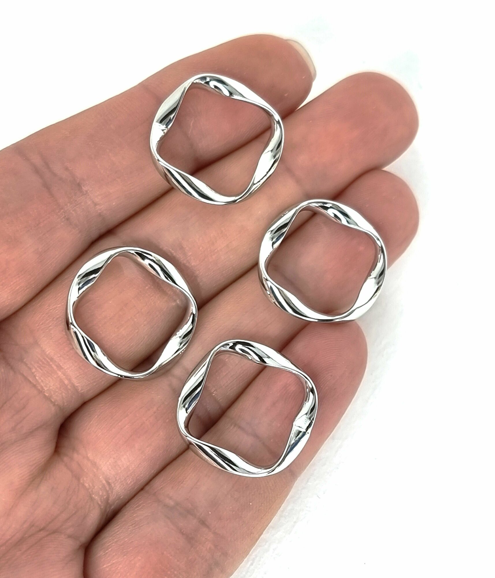 Коннекторы "Волнистые кольца" 20мм. 4шт. Родий.