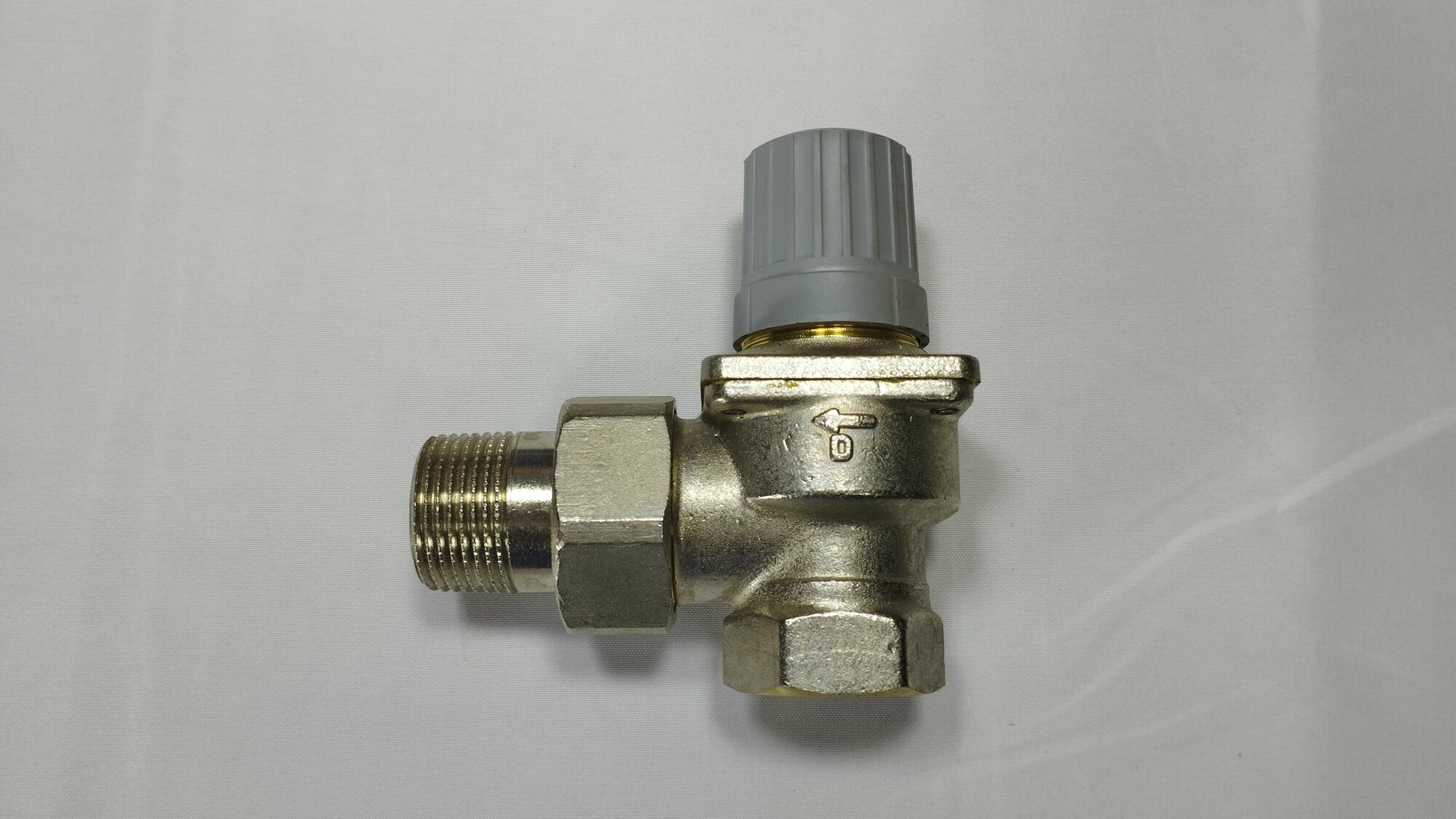 013L3723 DANFOSS Клапан термостатический угловой 3/4" RTD-G 20