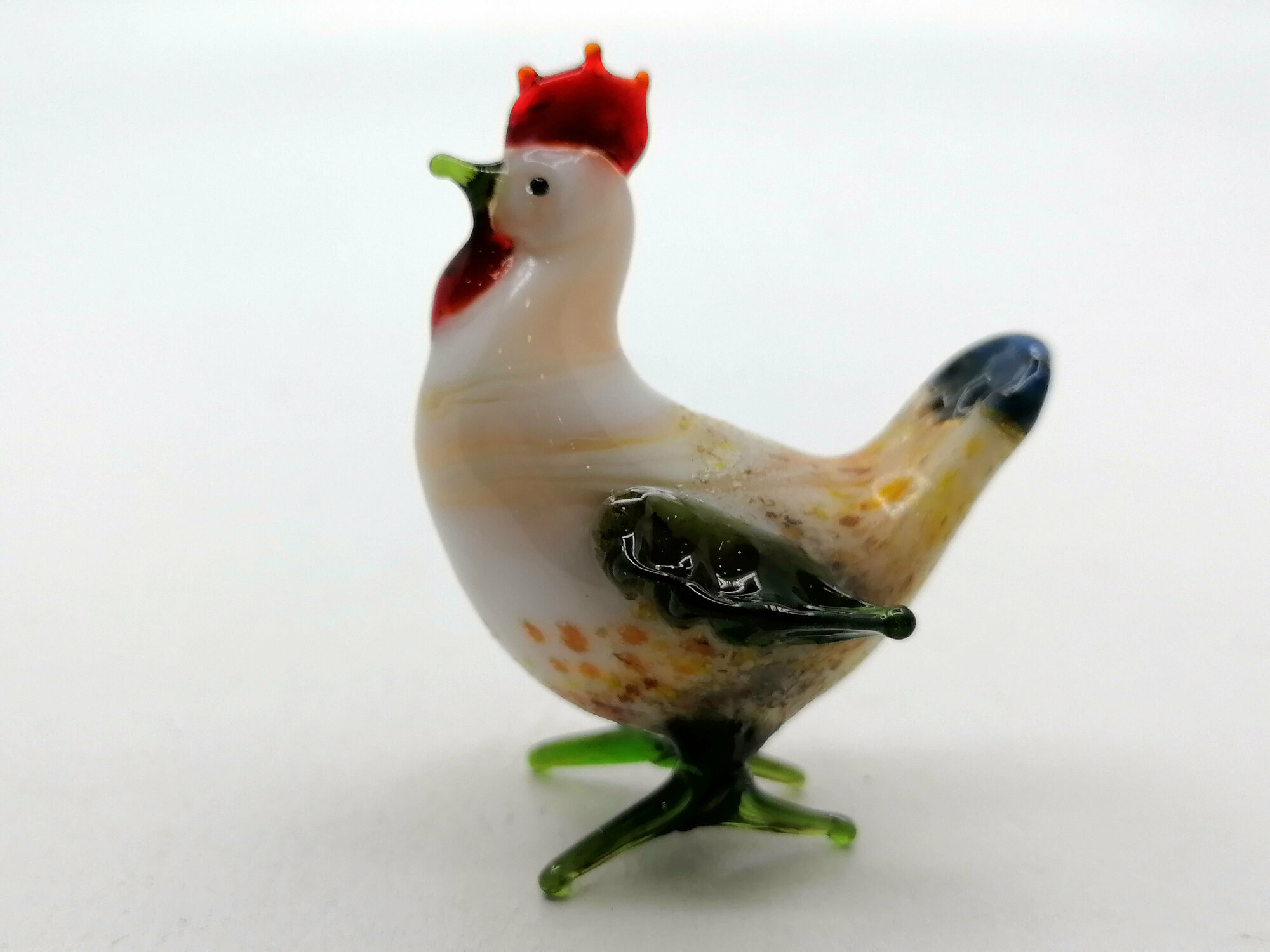 Фигурка из стекла "Курица"