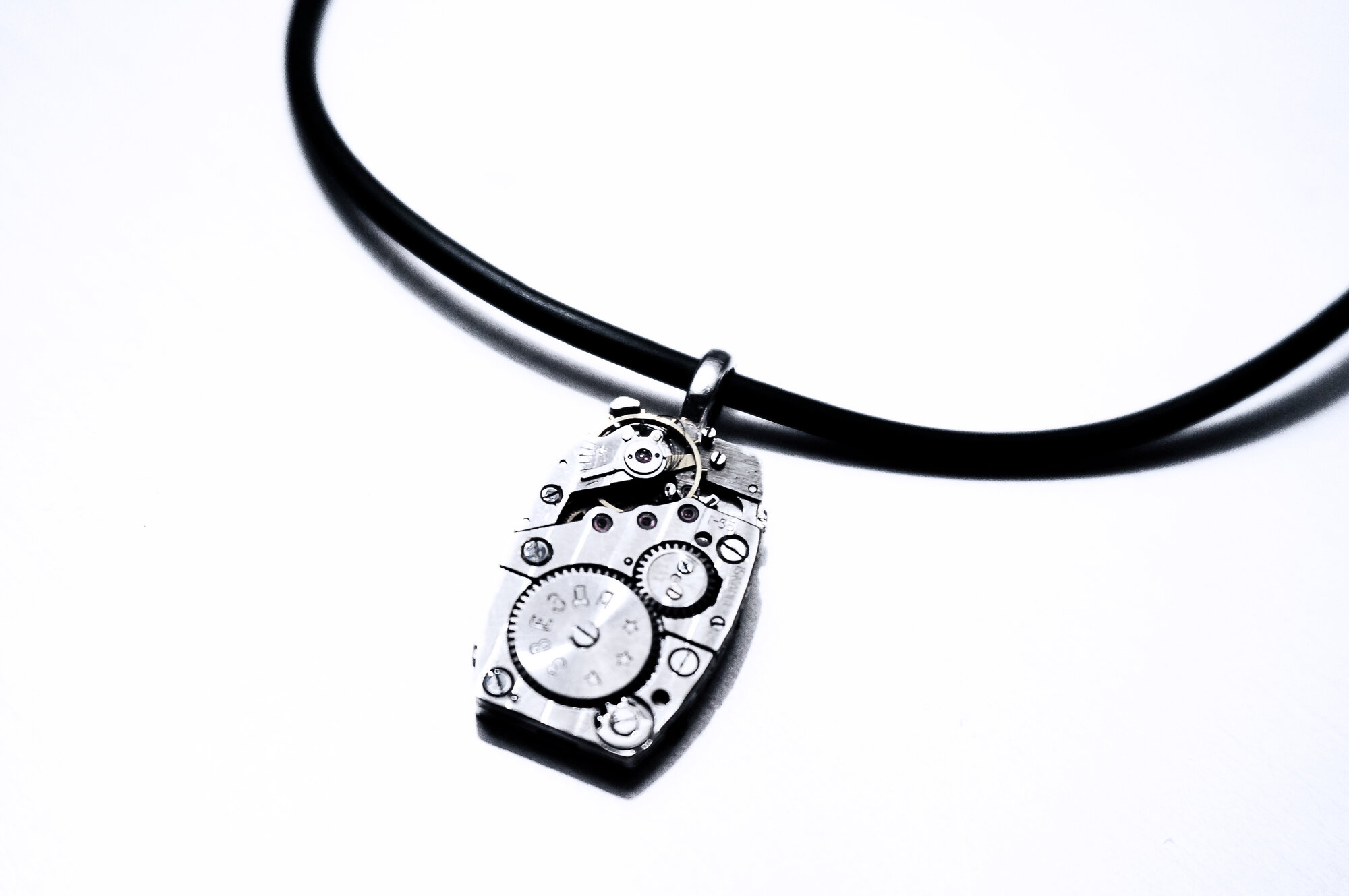 Подвеска, рубин синтетический