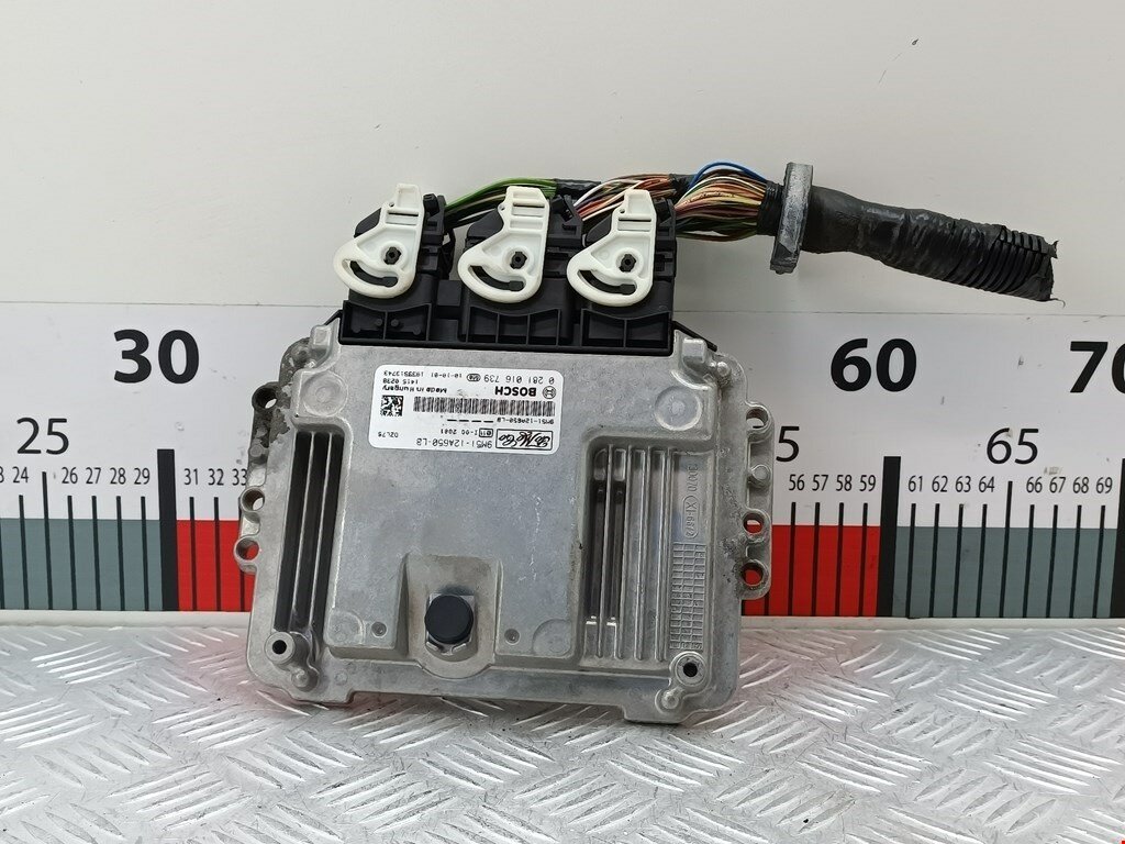 Блок управления двигателем Ford Focus 2 1688224 арт. 2046734