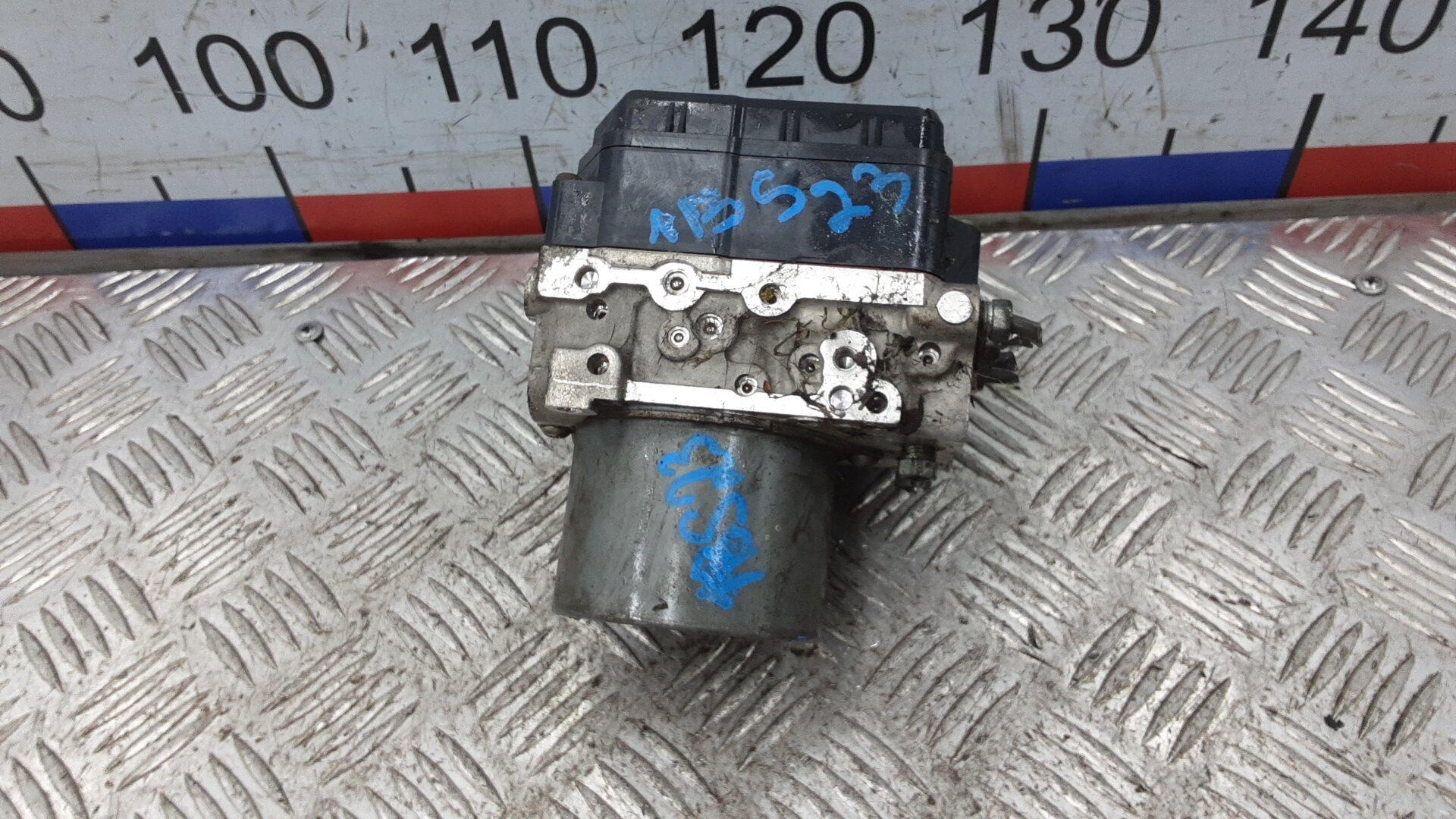 Блок ABS TOYOTA RAV 4 XA30, Номер 1338004550, 8954142330, 4454042200
