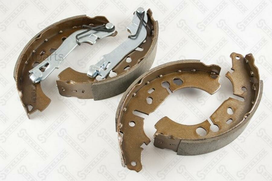 STELLOX 000488SX колодки барабанные!\ Opel Corsa D 1.0-1.4/1.3CDTi, Fiat Punto/Linea 1.4/1.3D 05>