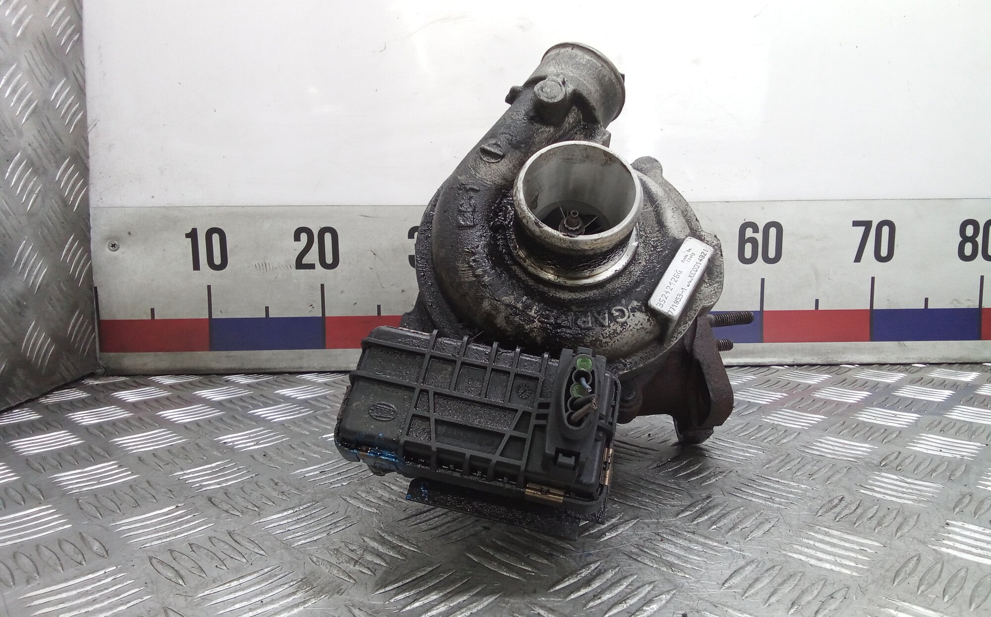 Турбина дизельная DODGE NITRO, Номер 35242126G