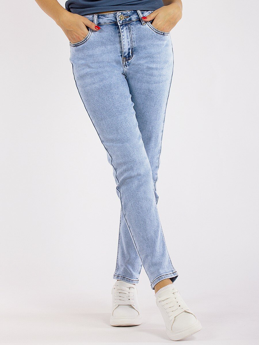 Джинсы мом