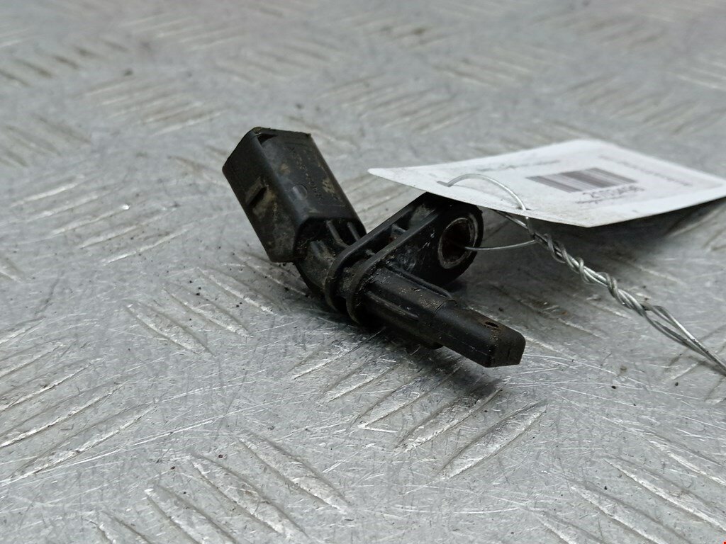 Датчик ABS передний Volkswagen Passat 6 WHT003856D арт. 2103496