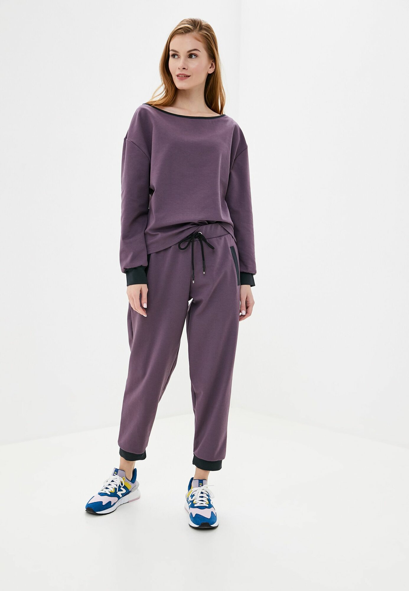 Костюм спортивный