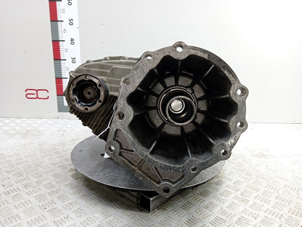 Раздаточная коробка (раздатка) Volkswagen Touareg 1 0AD341011M арт. 1925342