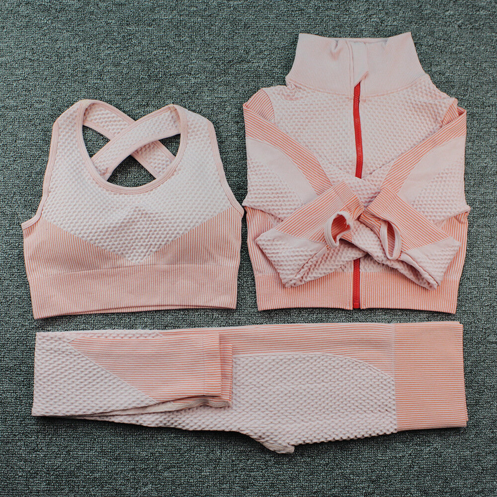 Комплект одежды