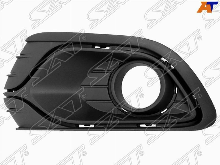 SAT ST-DC02-219-2 Оправа ПТФ Renault Logan 14-18 (Слева)