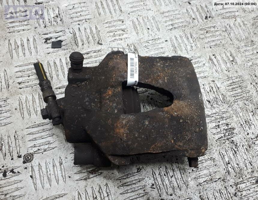 Суппорт передний левый Skoda Fabia mk2 (5J) 2007-2014