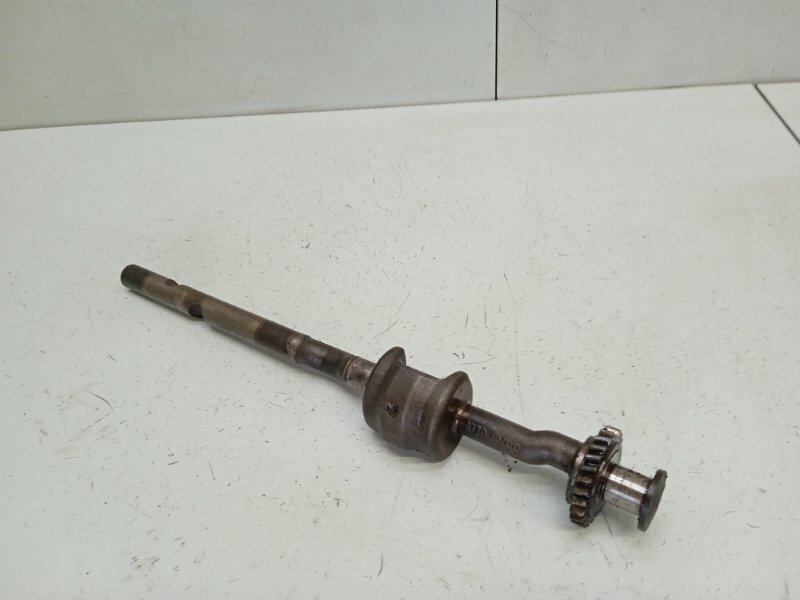 Б/У 4.9 TDI AYH, Фольксваген Туарег Вал масляного насоса Volkswagen Touareg 2003 188466 VAG арт. 07Z103567A