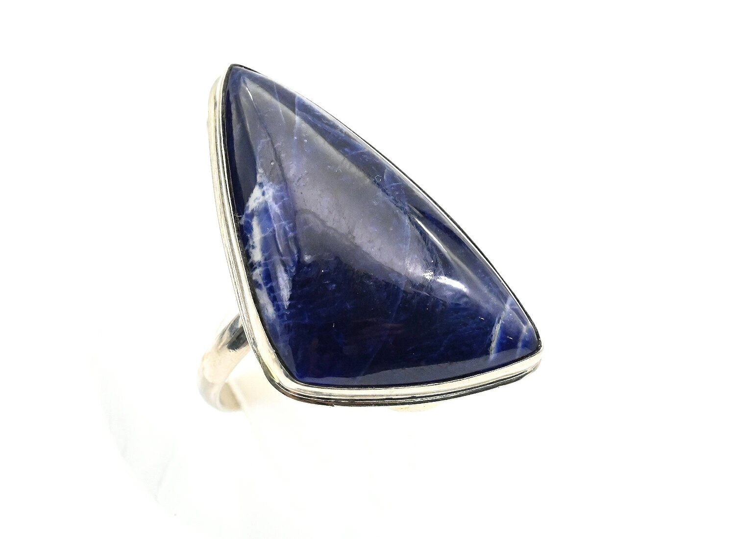 Кольцо, содалит