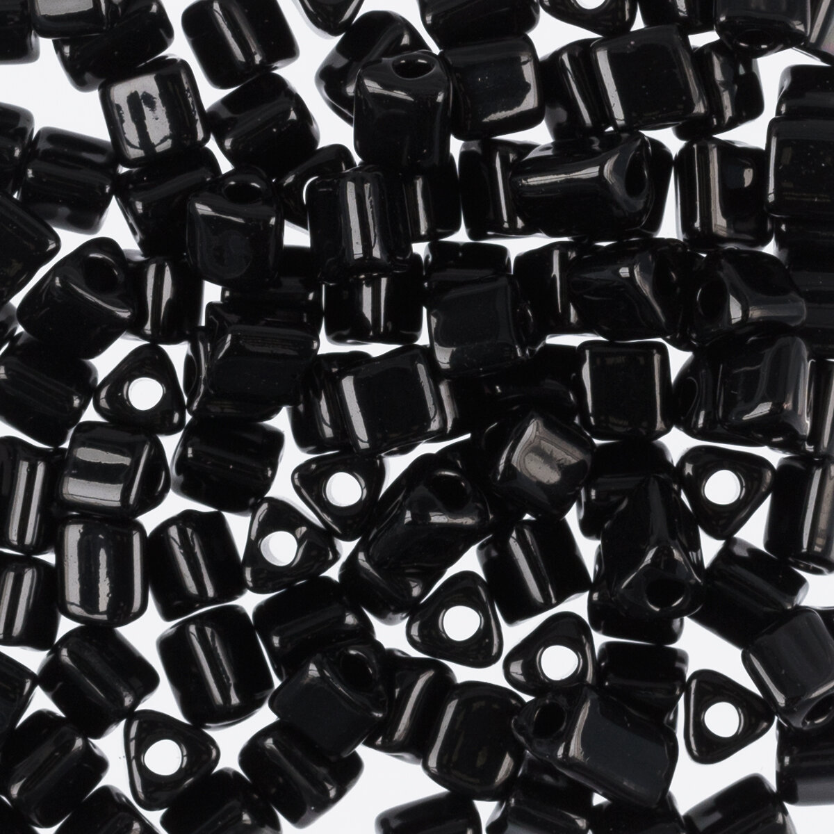 TRIANGLE 321-41001 5 x 5 мм 50 г 23980 черный