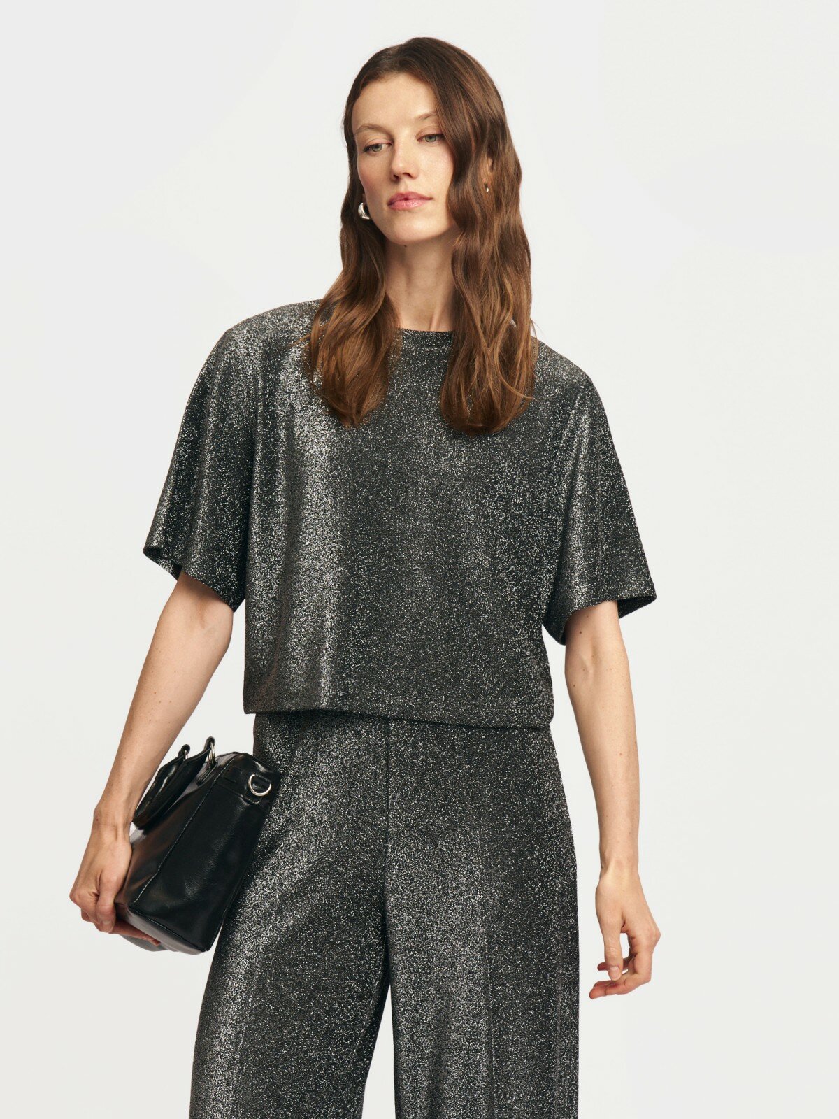 Футболка Осень-зима 2025