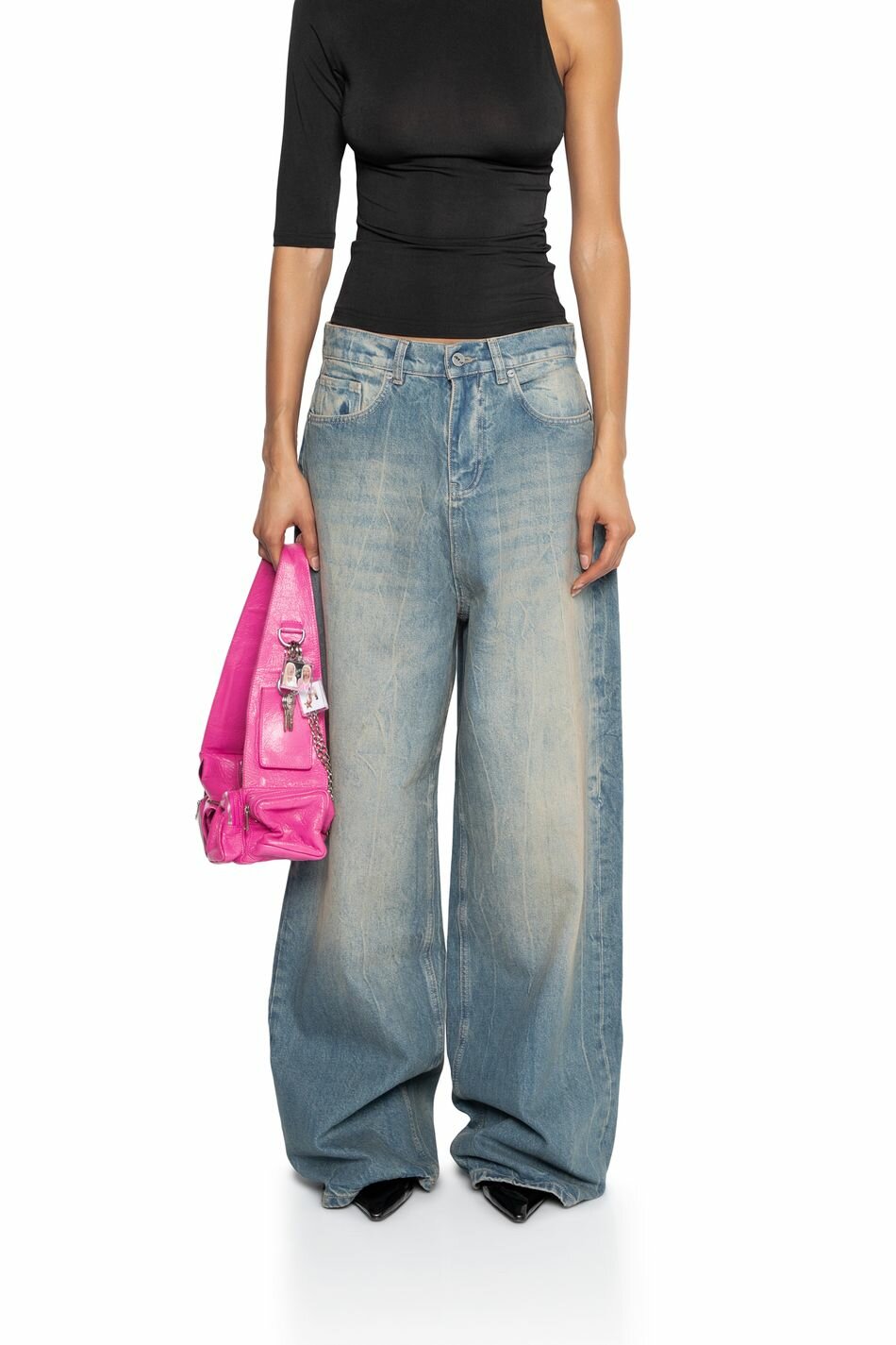 Джинсы широкие 