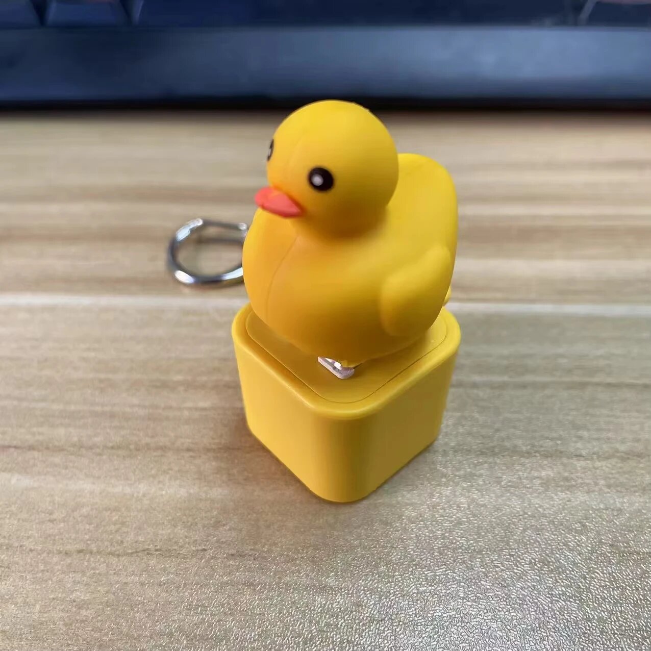 FTC Y брелок-уточка антистресс Duck