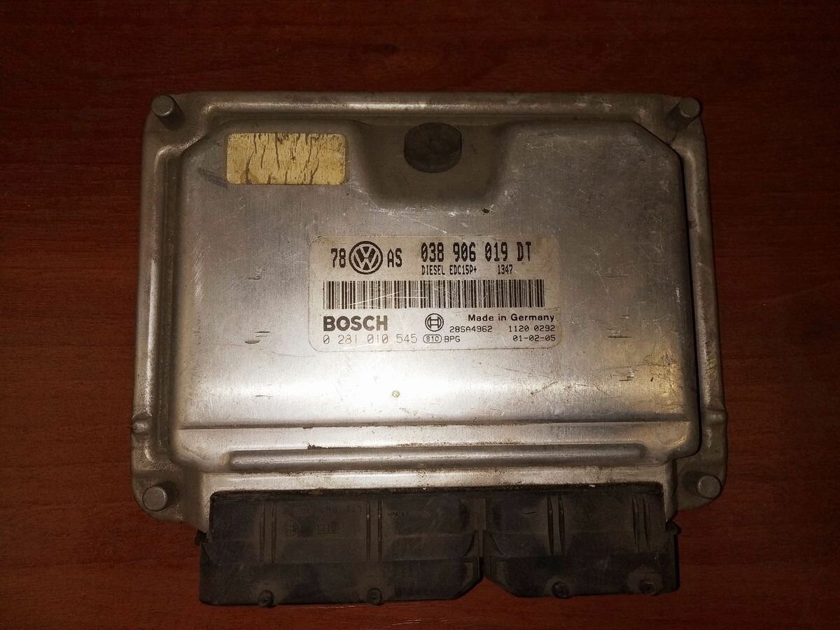 Блок управления двигателем VW PAssat B5+ 1.9 AWX 038906019DT