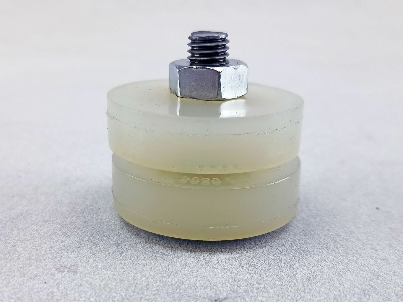 Подушка радиатора полиуретановая для а/м УАЗ 452, 469 в сборе