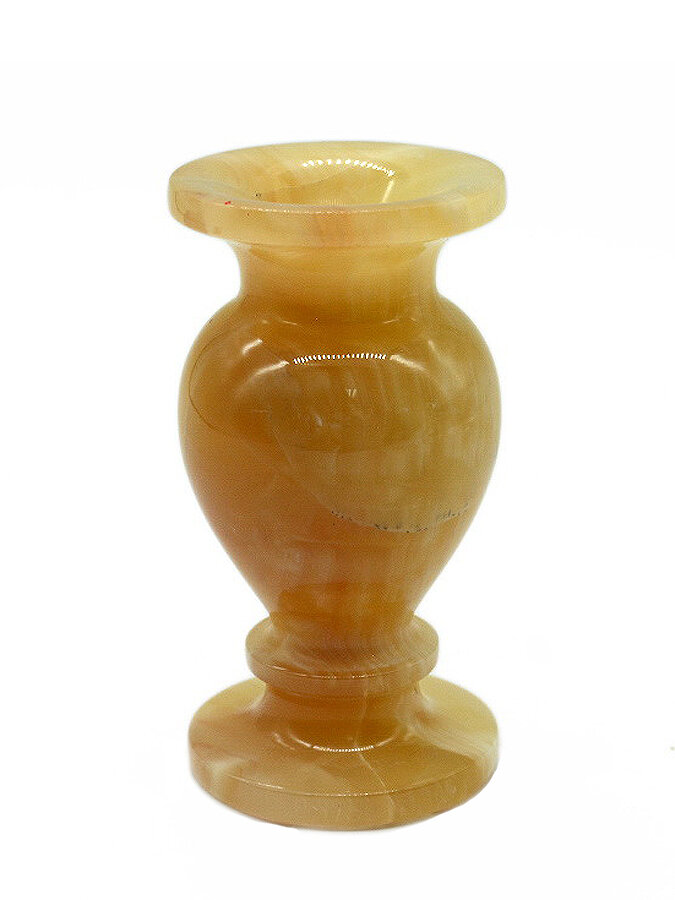 Ваза из оникса желтого 50*50*97мм .
