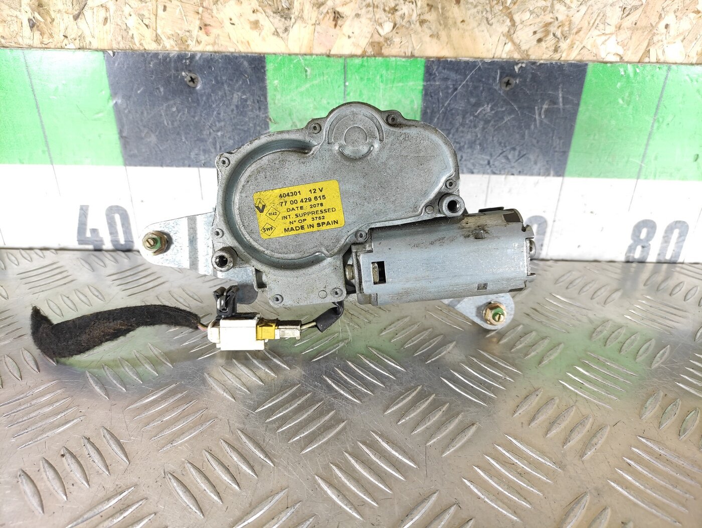 Моторчик стеклоочистителя задний RENAULT CLIO 1998-2008 7700429615