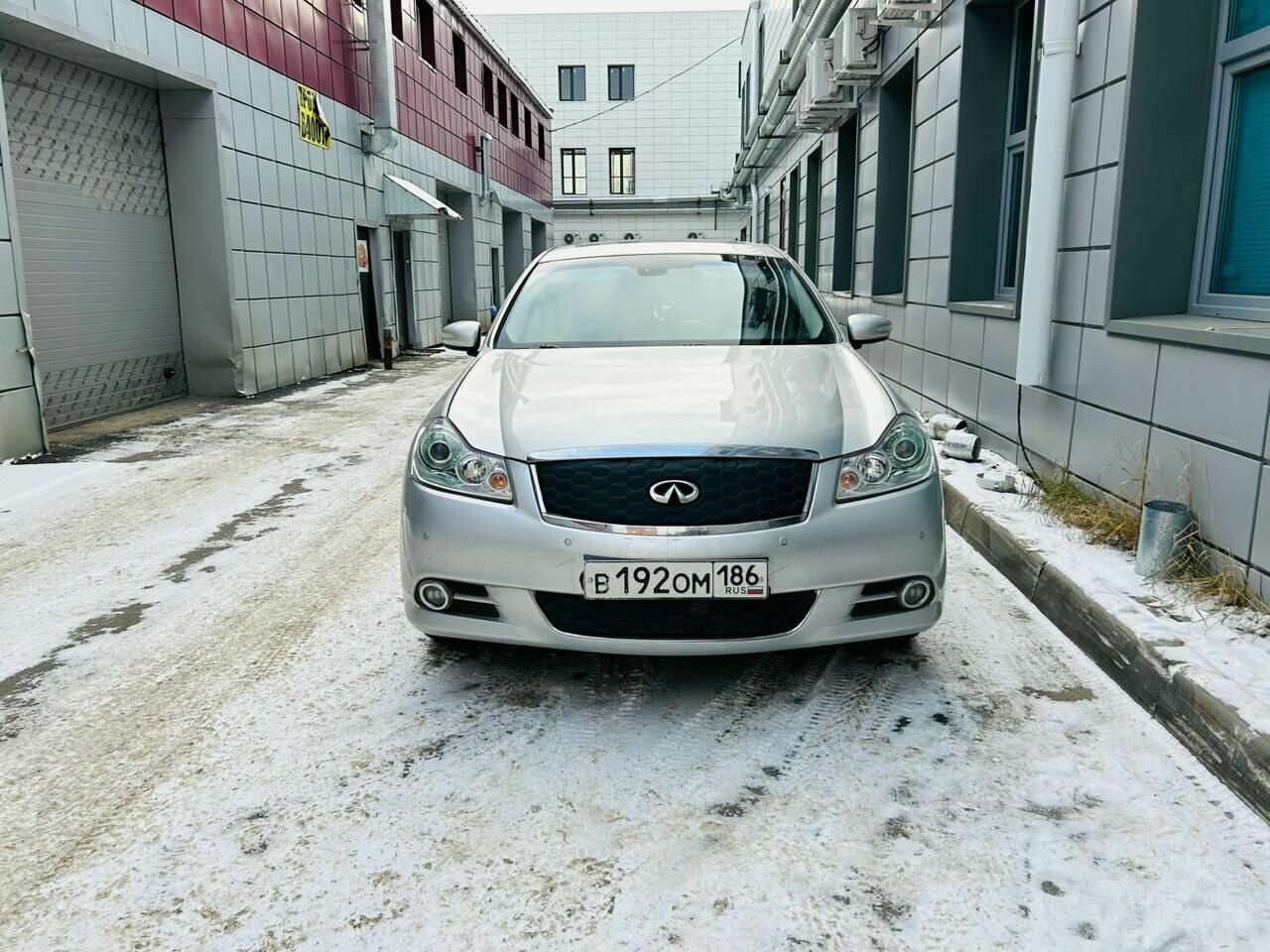 Утеплитель радиатора и бампера для INFINITI M35x (2008-2010) Инфинити Эм35х
