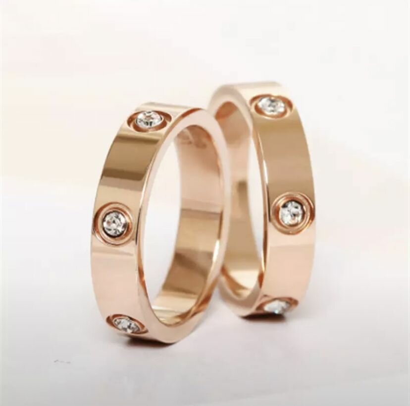 Кольцо помолвочное, кристалл