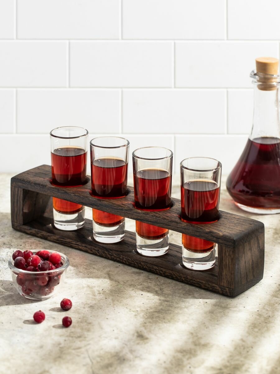 Подставка для шотов, шотница деревянная, для подачи напитков под 4 рюмки