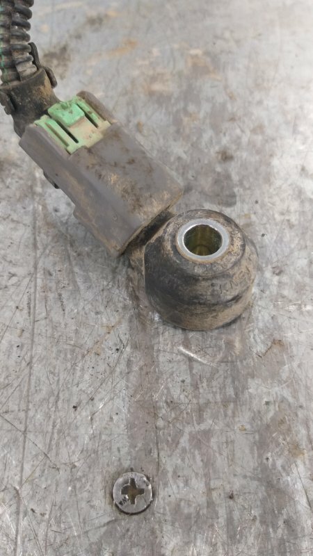 Датчик детонации Fiat Albea 350А1000 2005 - 2012 55190562