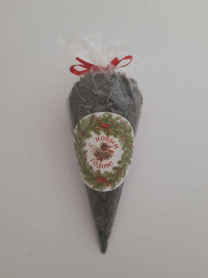 Чай улун вишневый сад 100гр с новым годом