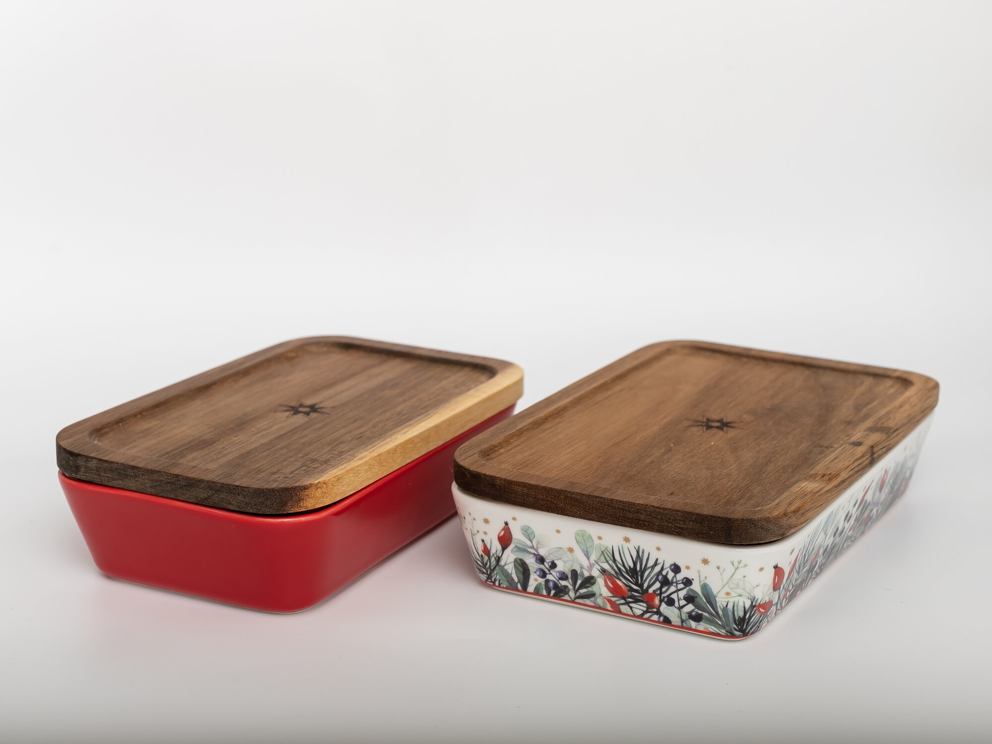 Набор для запекания. Форма "Стандартная", рисунок "Календа". 2 прямоугольные формы для запекания. С деревянной крышкой. Императорский фарфоровый завод ИФЗ. Фарфор.