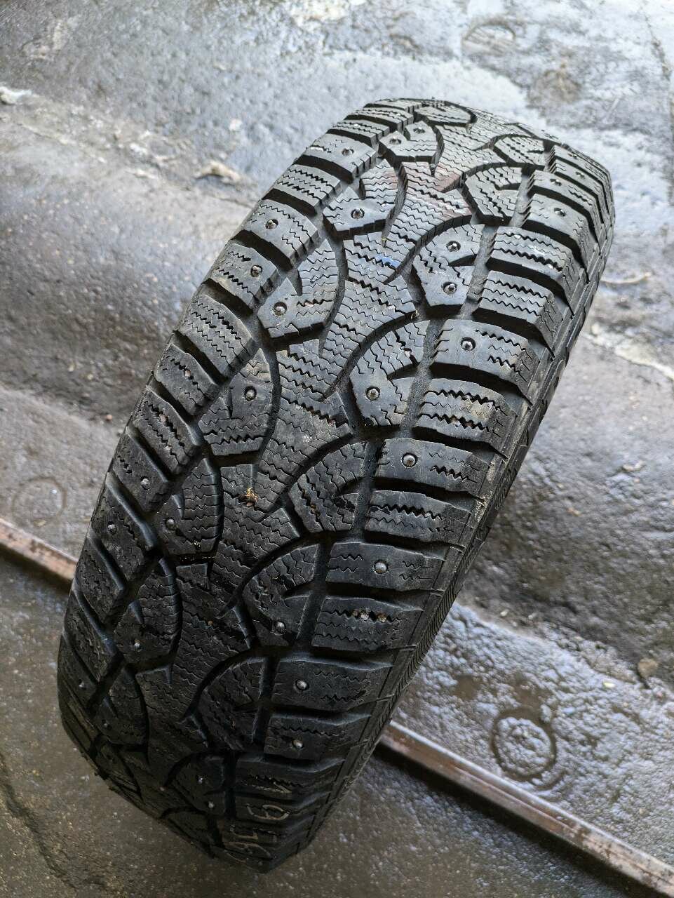 195/65 R15 91Q Semperit Ice Grip 3 остаток:7.5 мм год:2012 арт:4e0201c3