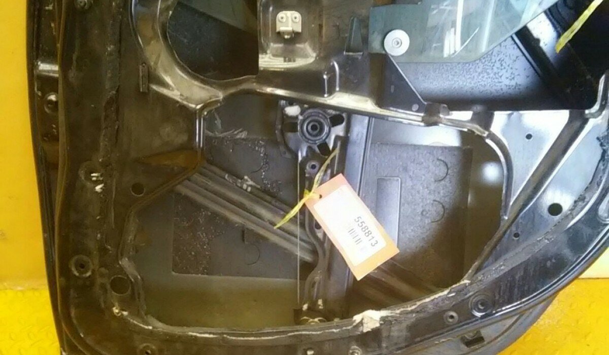 Стеклоподъемник задний правый 5-серия E60/E61 BMW