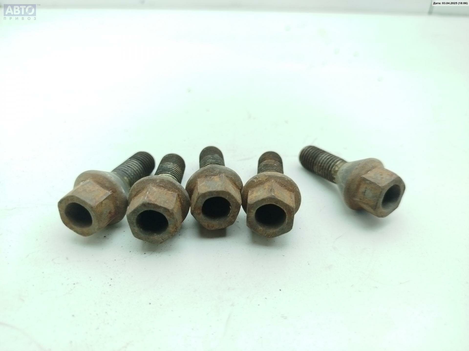 Болт колесный (гайка колесная) BMW 5 E39 (1995-2003)