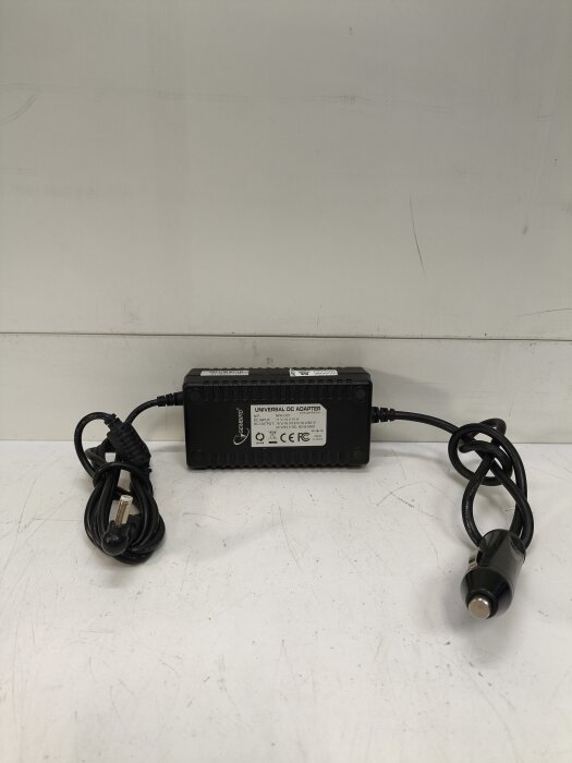 Адаптер питания Gembird NPA-DC1 12 В 80Вт от прикуривателя