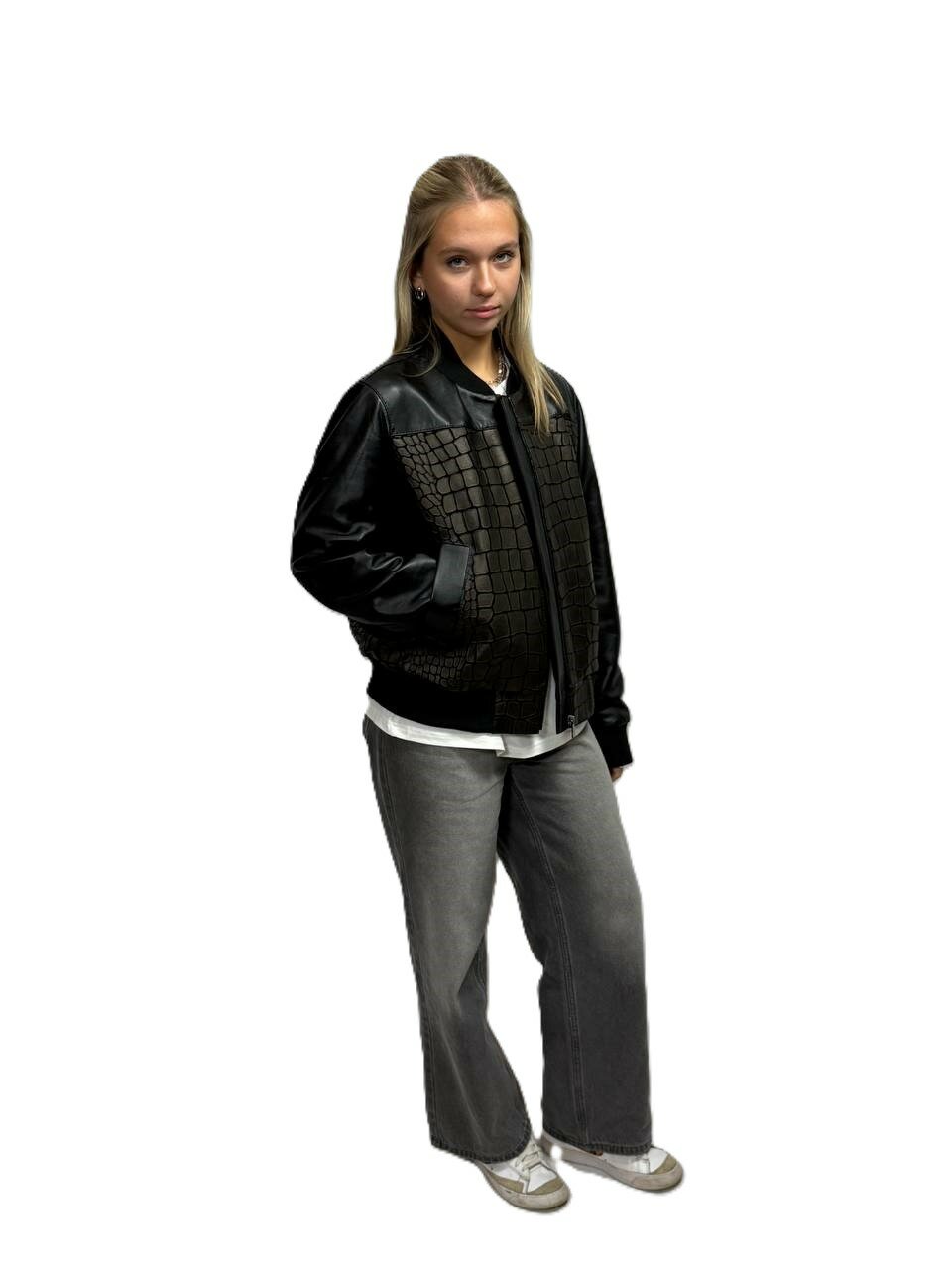 Куртка кожаная Бомбер