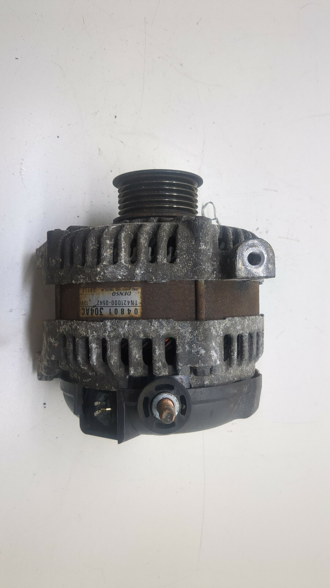 Генератор Chrysler Voyager Б/У