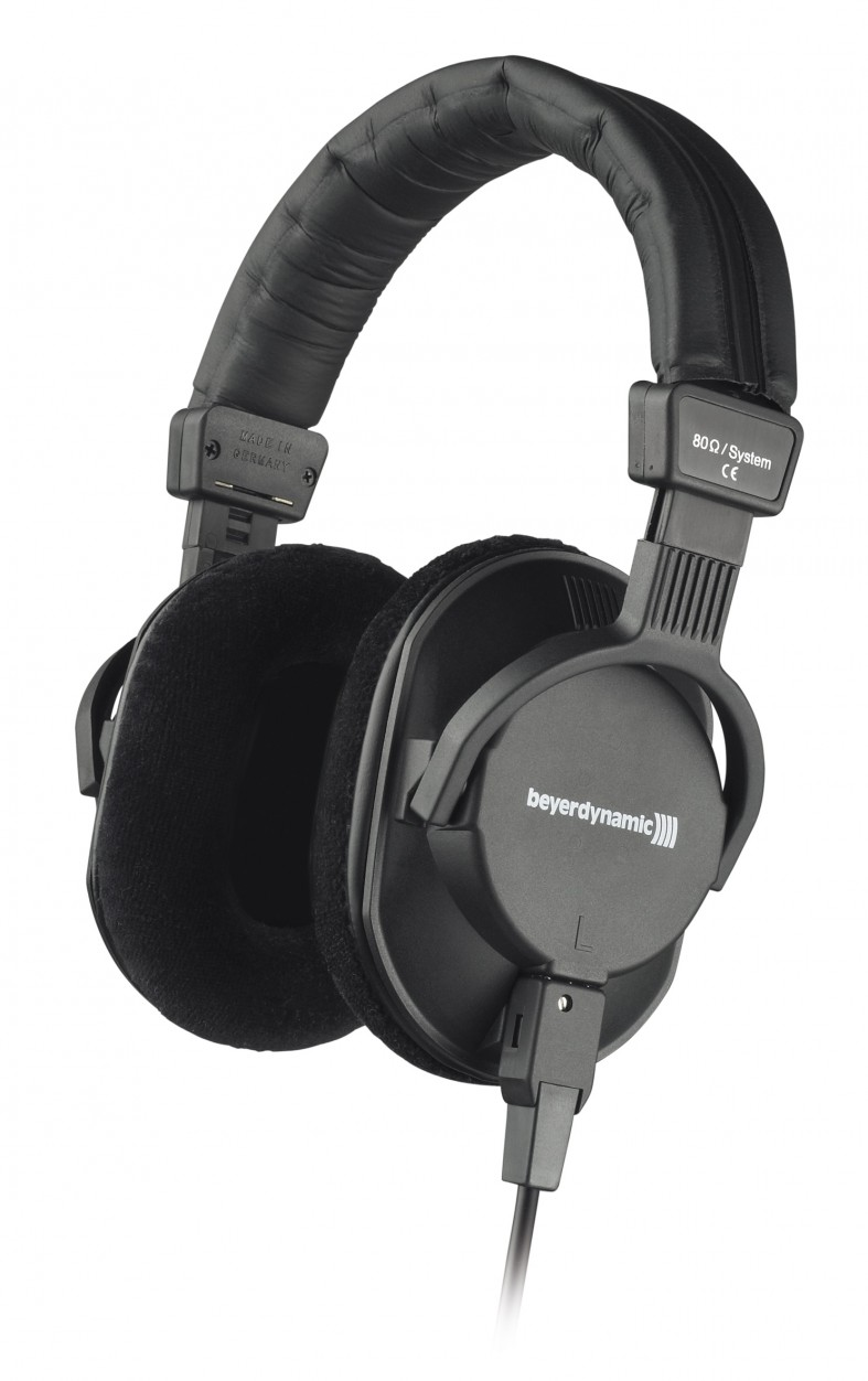Beyerdynamic DT 250 Студийные наушники закрытого типа. 10-30000 Гц, 250 Ом, 100 дБ.