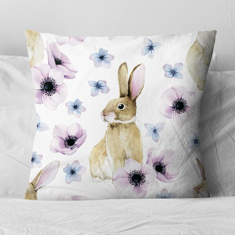 Подушка декоративная Зайчик и нежные цветы 40х40 велюр